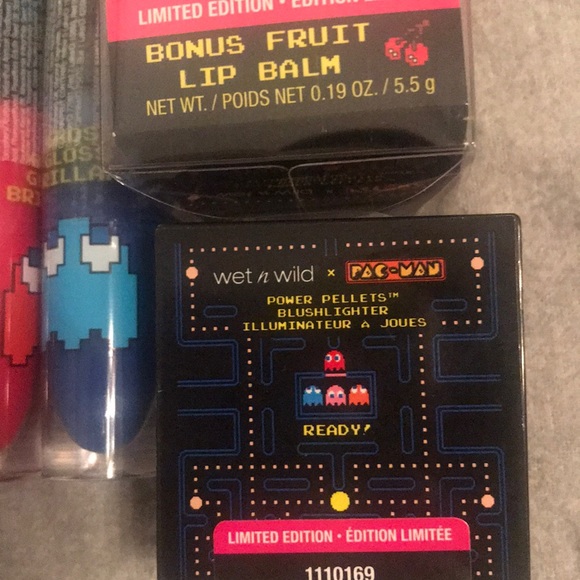wet n wild | Makeup | Pac Man Limited Edition Wet N Wild Makeup New ...